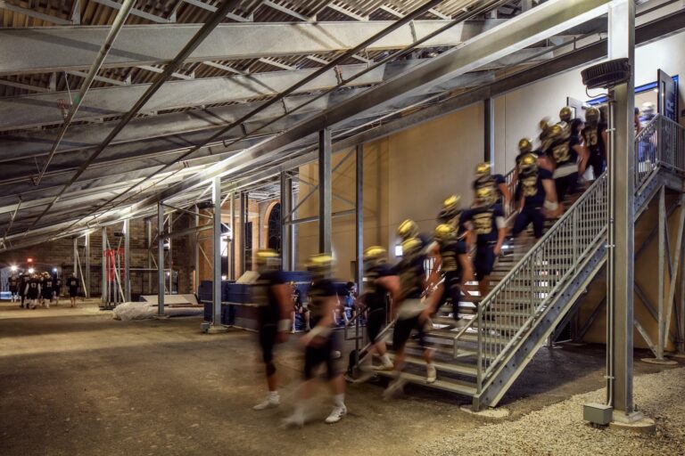 Abessinio Stadium – Crawford